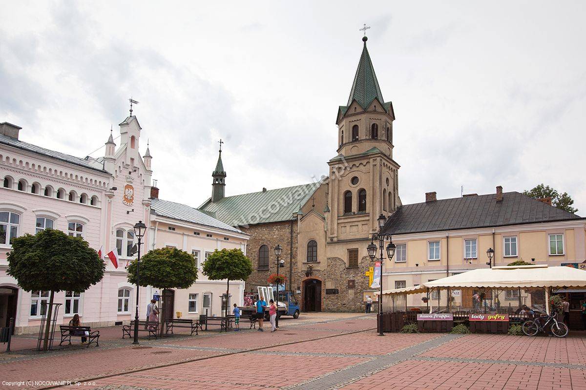 Kościół i klasztor franciszkanów Sanok, msze, godziny mszy - Nocowanie.pl