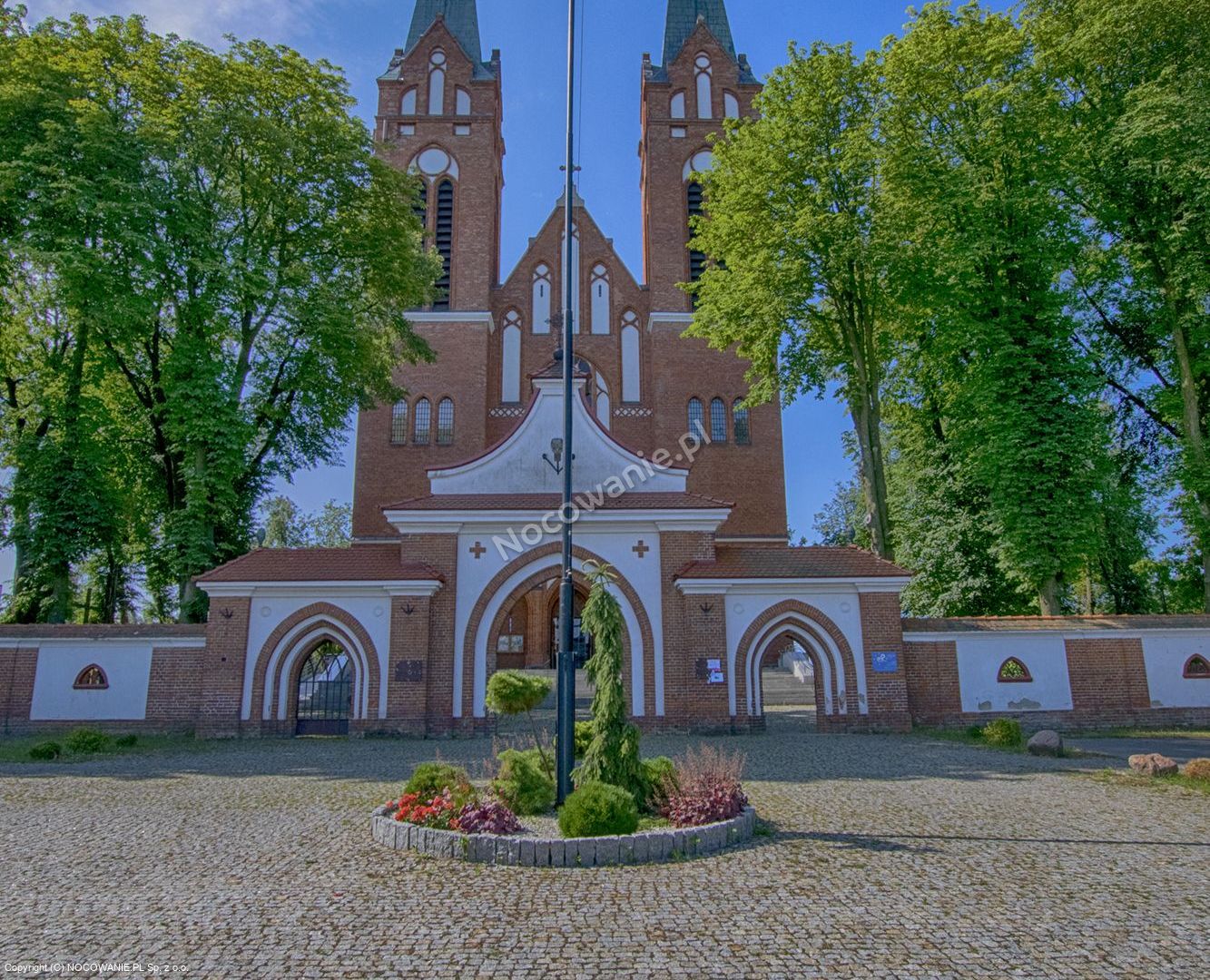 Kościół Przemienienia Pańskiego Garbów, msze, godziny mszy