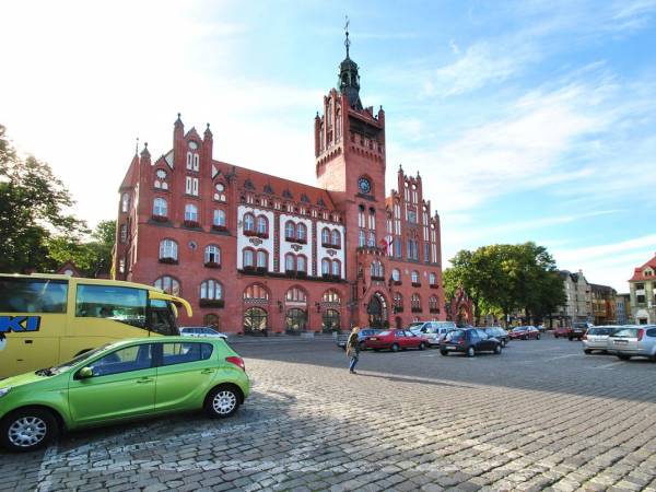 Ratusz miejski Słupsk: cennik, bilety, godziny otwarcia, dojazd